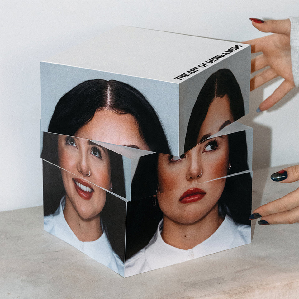 LAUREN SPENCER SMITH - The Art of Being A Mess (with Poster ...
